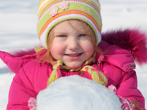 Poezie de iarna scurta pentru copii: Fluturașul de zăpadă - Clubul ...