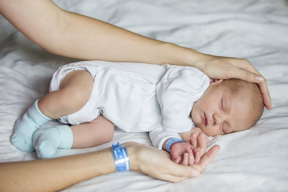 Îngrijirea nou născutului în primele zile - Cunoaste-ți nou-născutul! ️ ...